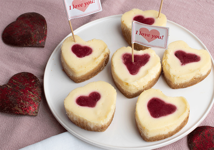 Mini-Cheesecakes mit (Frucht)Herz - Küchenmomente